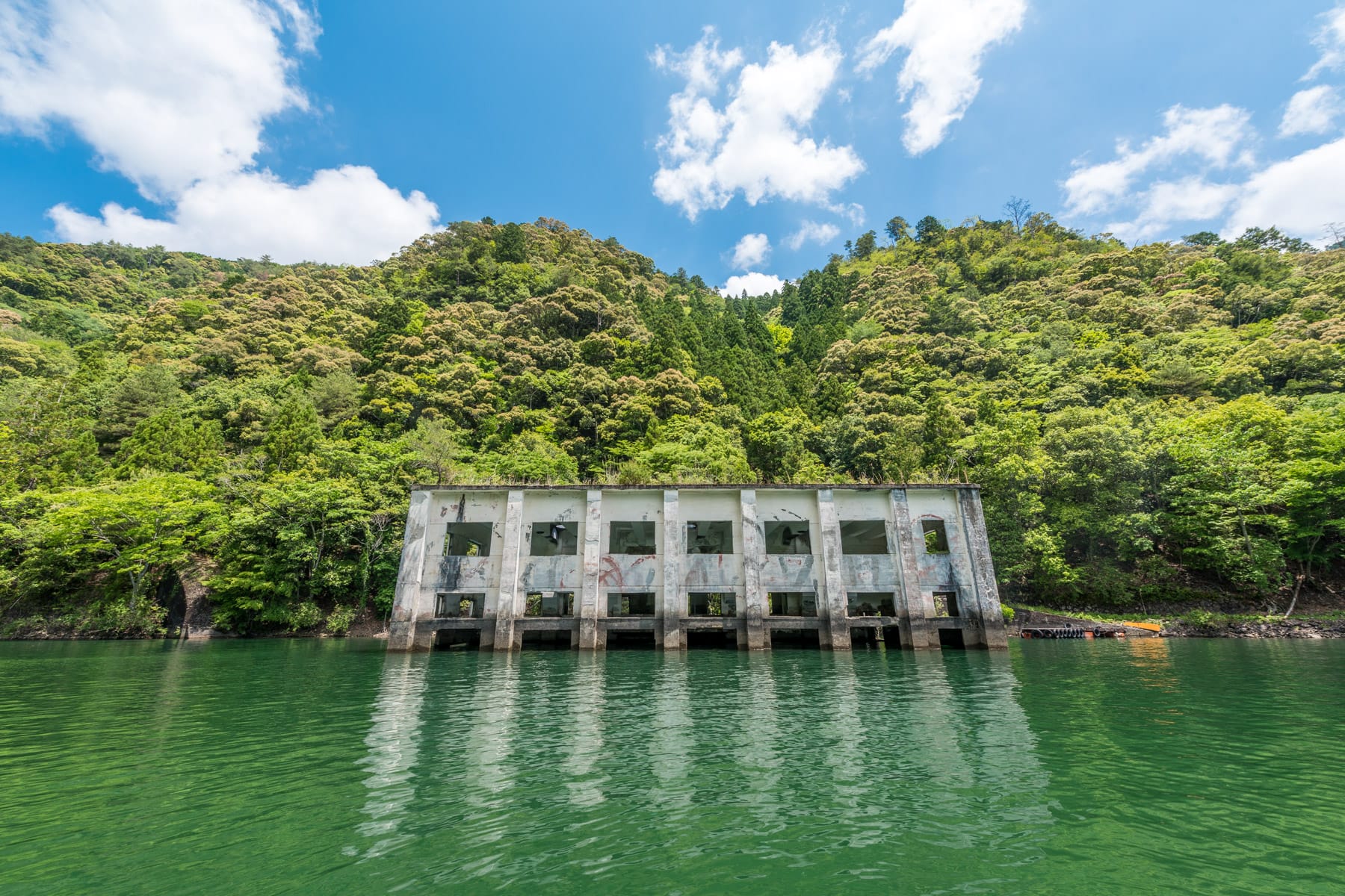 The Lake Substation | Haikyo: Abandoned Japan