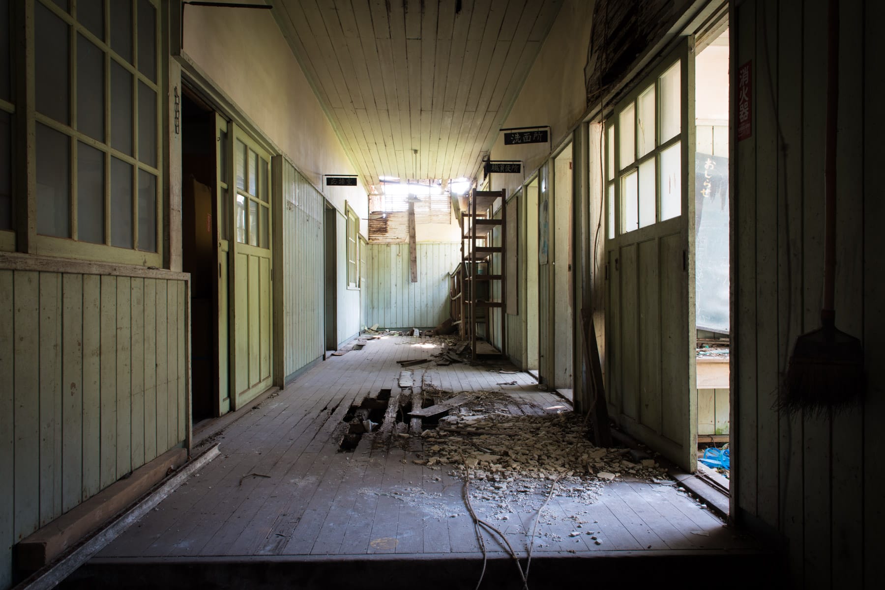 haikyo-0428143053.jpg | Haikyo: Abandoned Japan