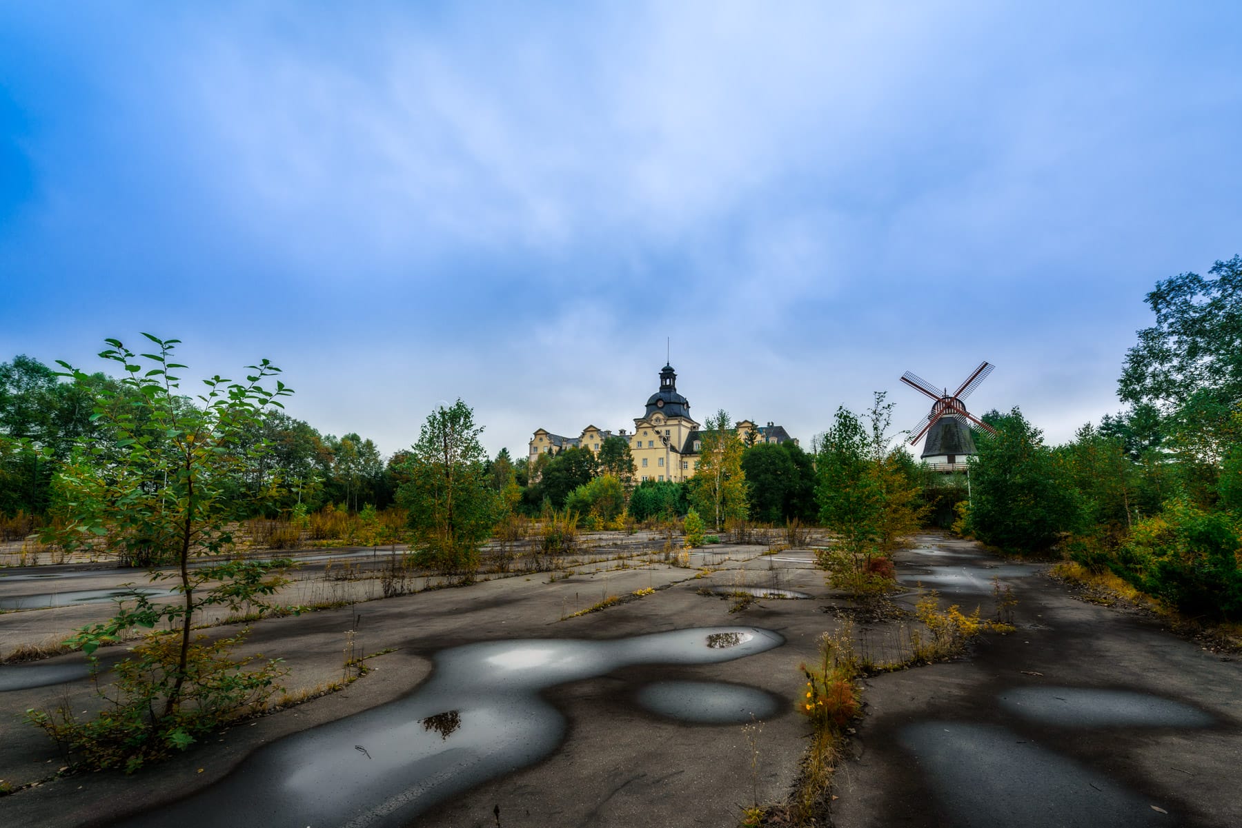 Haikyo: Abandoned Japan - The Beautiful Ruins of Japan